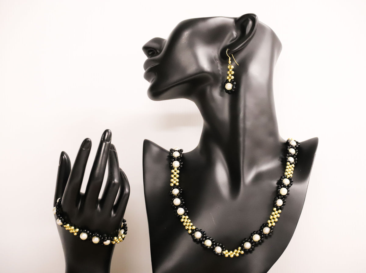 Veronica Keane - Assorted Bead Jewellery Set (L) – Gab Titui Cultural ...